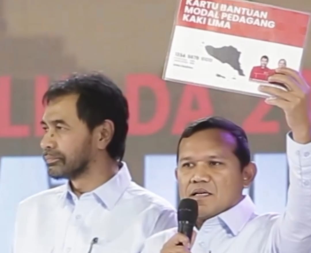 Kartu Bantuan Modal untuk Pedagang Kaki Lima Menjadi Andalan Paslon Mualem-Dek Fadh - Sumber ...